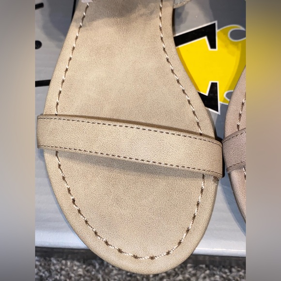 Volatile | Shoes | Volatile Kids Fringe Sandal Sz 3 | Poshmark